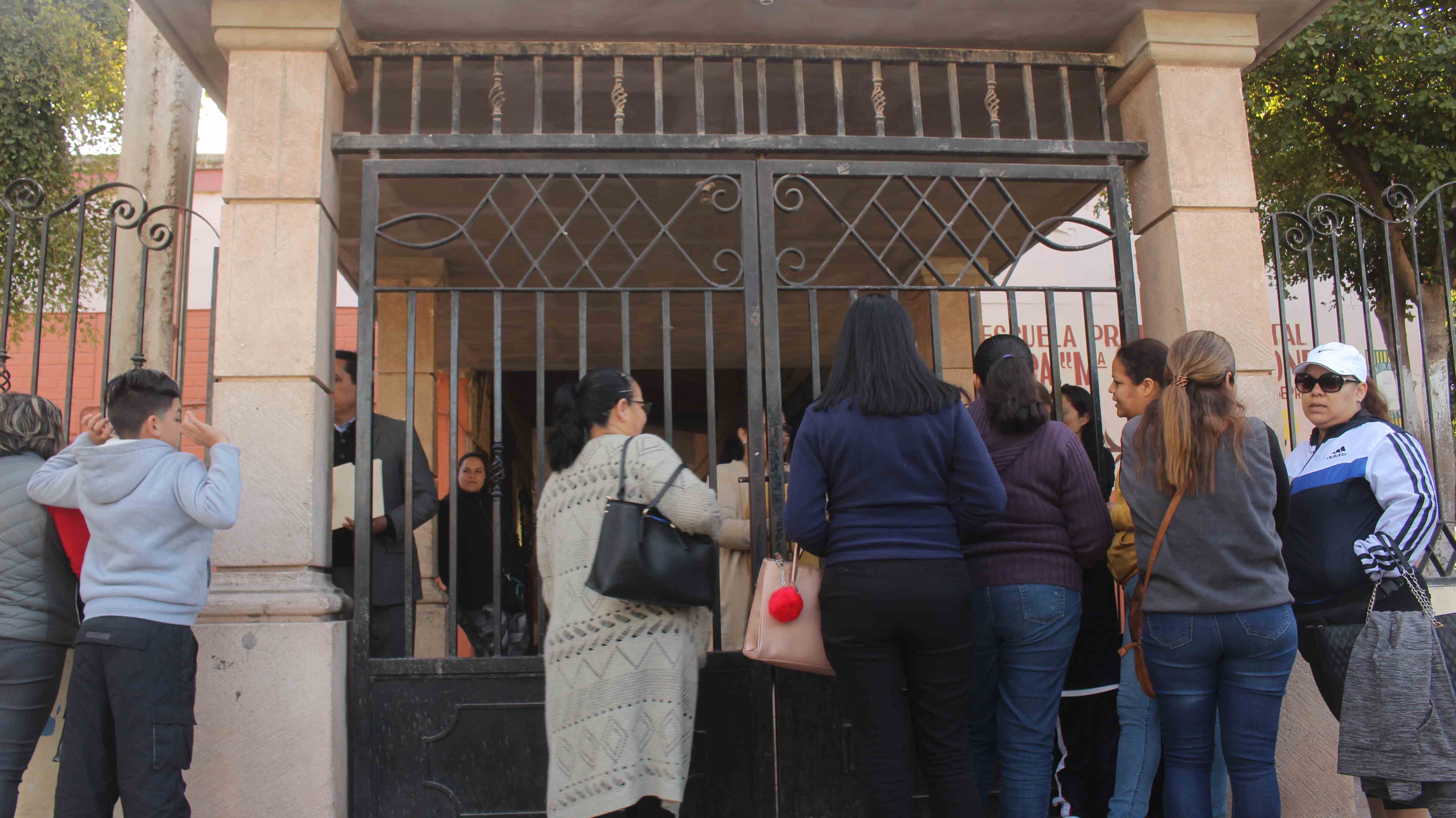 Detectan alumnos adictos a la mariguana en primaria de Los Mochis