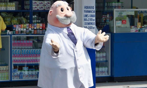 Cuánto gana una botarga de Dr. Simi; ¡más que un profesional! | Luz ...